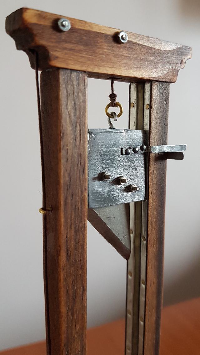 Miniature Guillotine | 100% Handmade and functional