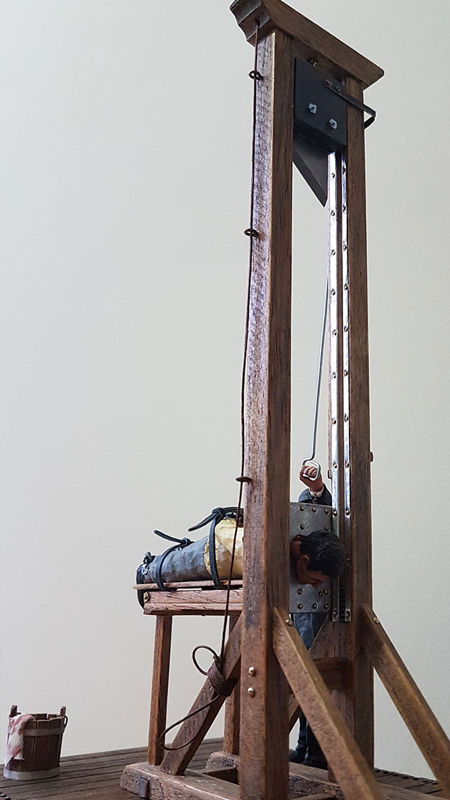 Miniature Guillotine | 100% Handmade and functional